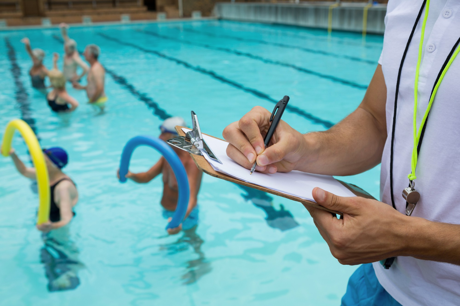 How To Be A Swimming Coach In Singapore? 6 Crucial Steps