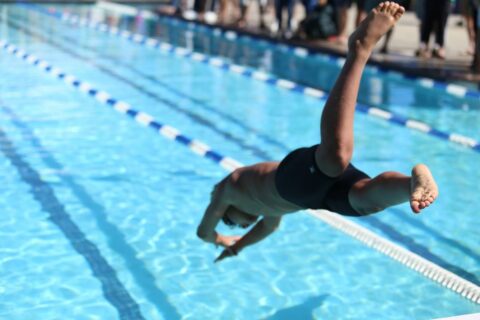 20 Pro Tips On How To Swim Faster In No Time