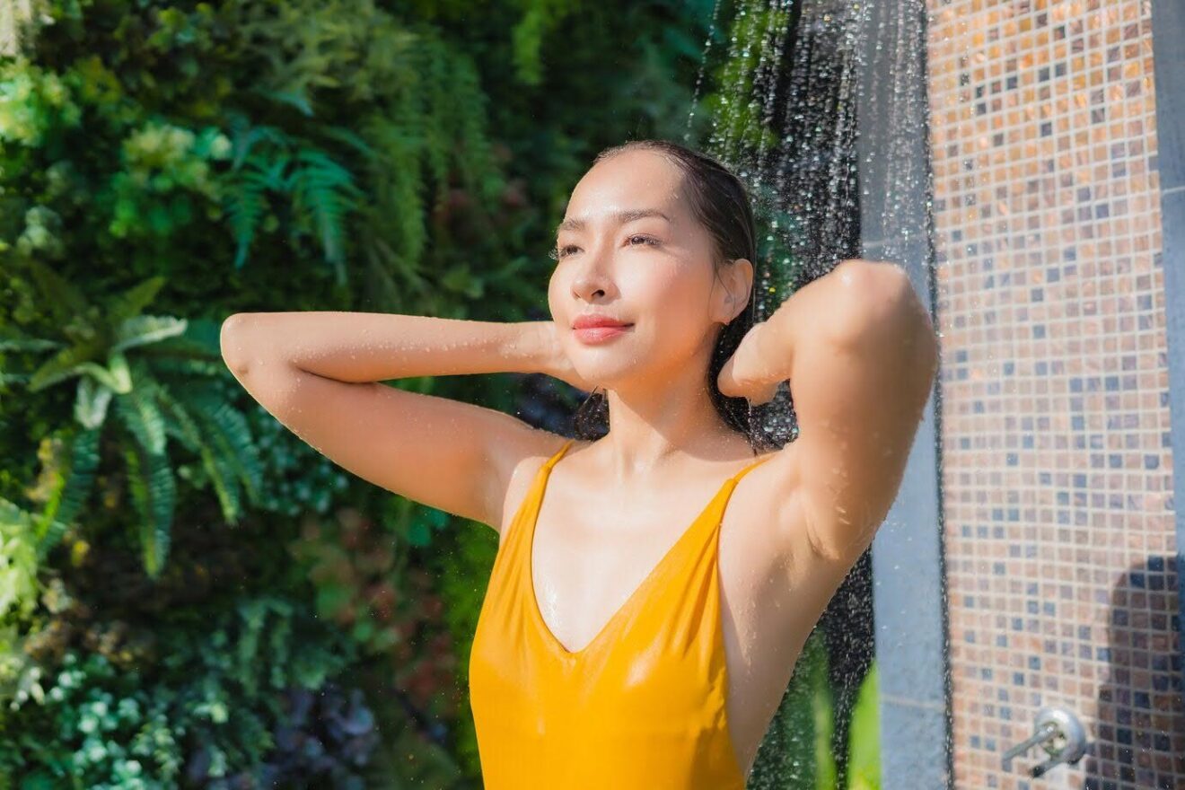 13 Reasons Why You Should Shower Before And After Swimming In Pools