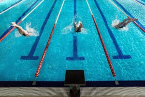 Complete Guide To Circle Swimming Plus 5 Etiquette Tips