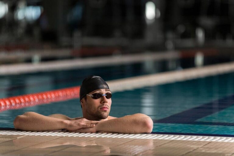 12 Surprising Benefits Of Night Swimming