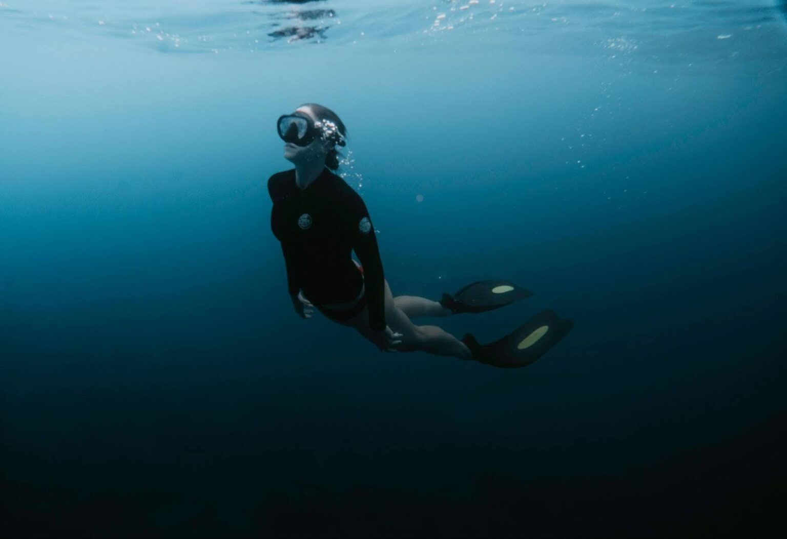 8 Essential Tips For Ocean Swimming